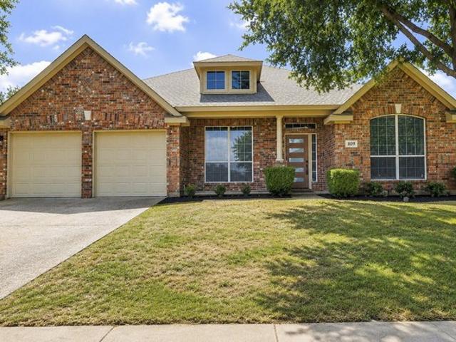 809 Camelia Ct, Desoto, TX 75115