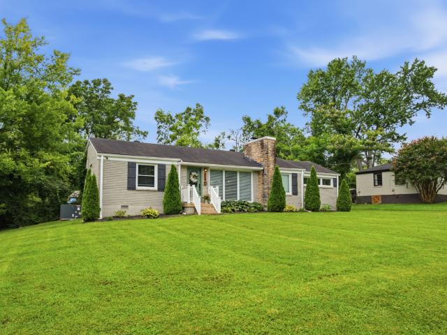 809 Chadwell Dr