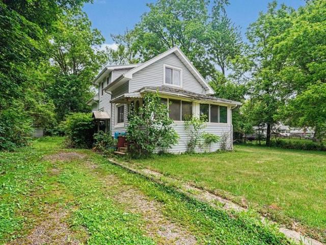 809 Chicago Ave, Kalamazoo, MI 49048
