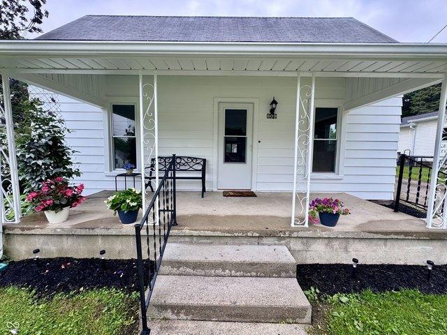 809 Curtis St, Crawfordsville, IN 47933