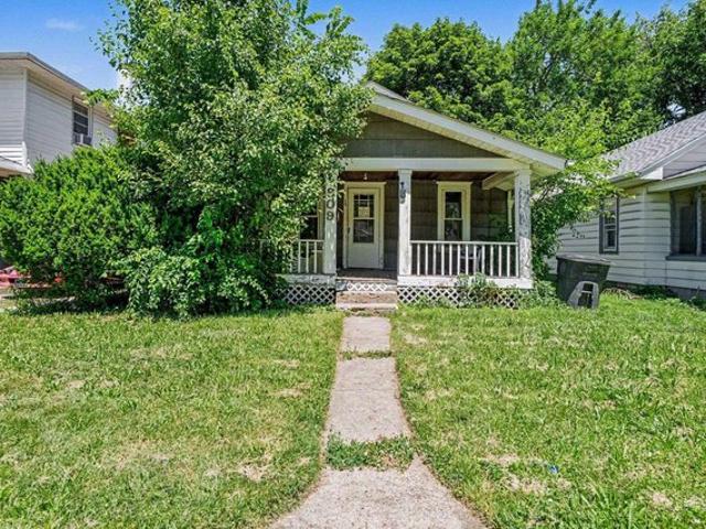 809 Altgeld St, South Bend, IN 46614