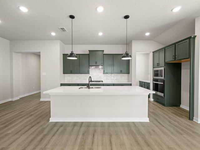 809 Alderwood Drive