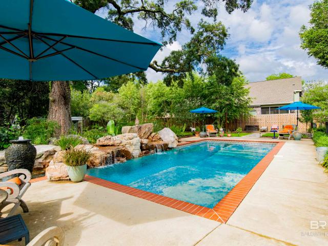 809 Bernard Circle