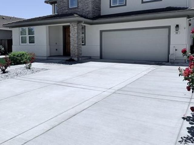 809 Bluestone Dr, Oakley, CA 94561