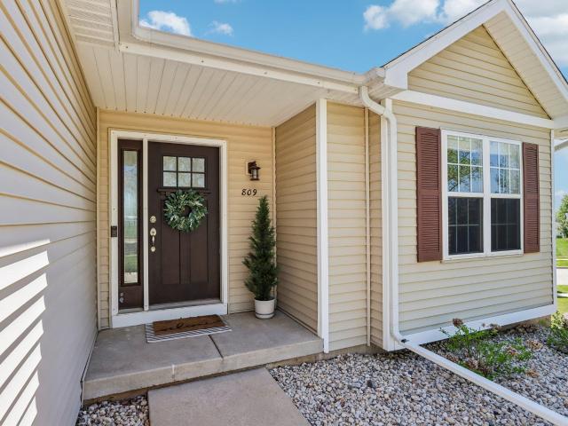 809 Brookstone Crest