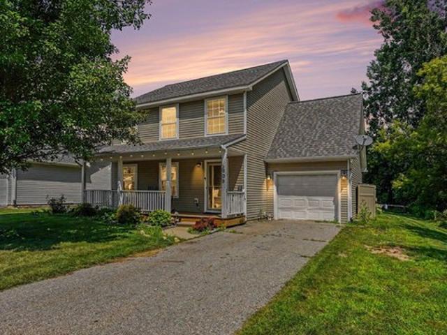 809 Brower Rd, Fowlerville, MI 48836