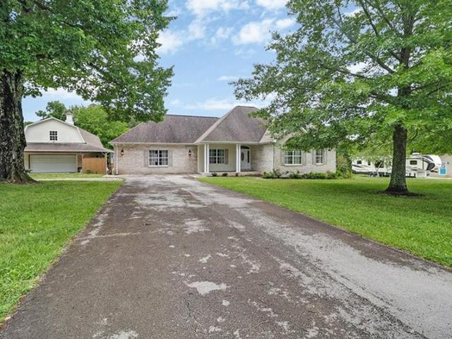 809 Buffalo Trl, Clarkrange, TN 38553
