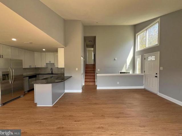 809 Gilway Ct, Edgewood, MD 21040