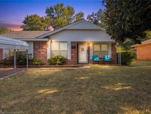 809 Darrin Dr, Charleston, AR 72933