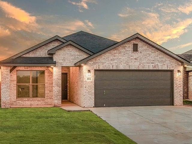 809 E 21st St, Wolfforth, TX 79382