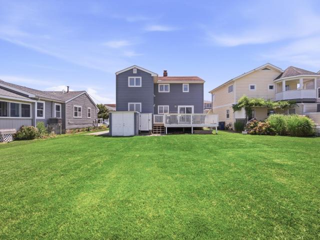 809 E Evans Blvd