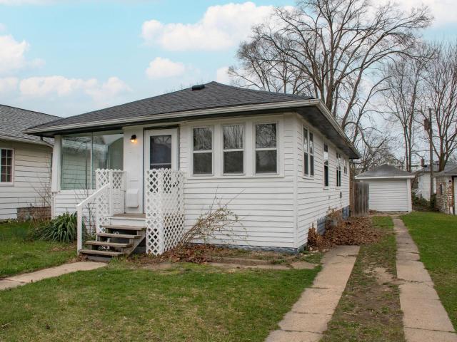 809 E Fairview Avenue