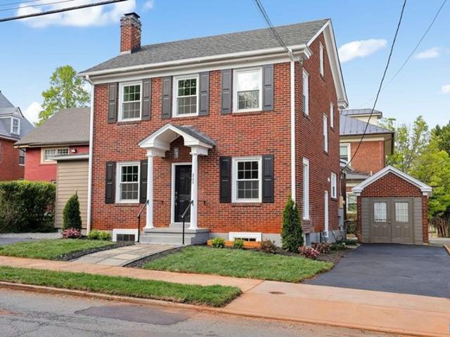 809 E Jefferson St, Charlottesville, VA 22902