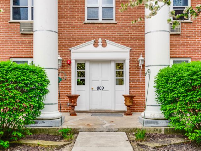 809 E Miner Street # 3B