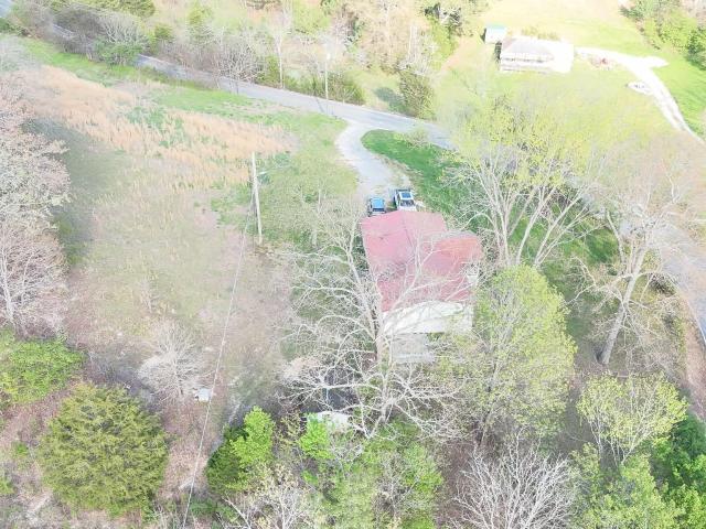 809 Emery Rd, Soddy Daisy, TN 37379 | MLS #1533 | Compass