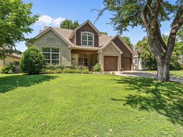 809 Edgefield Rd, Fort Worth, TX 76107