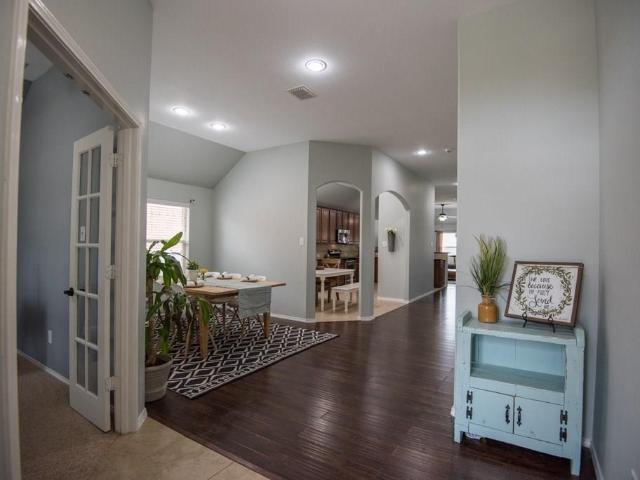 809 Hardwood Drive