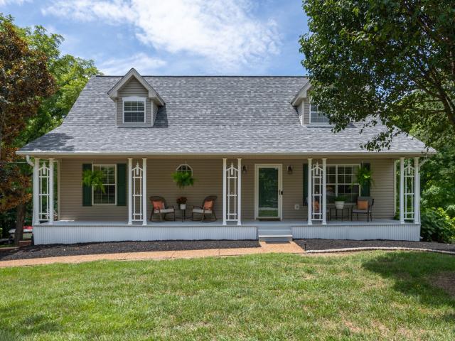 809 Hillside Dr