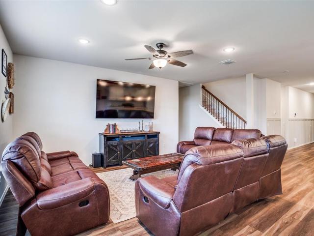 809 Indigo Road