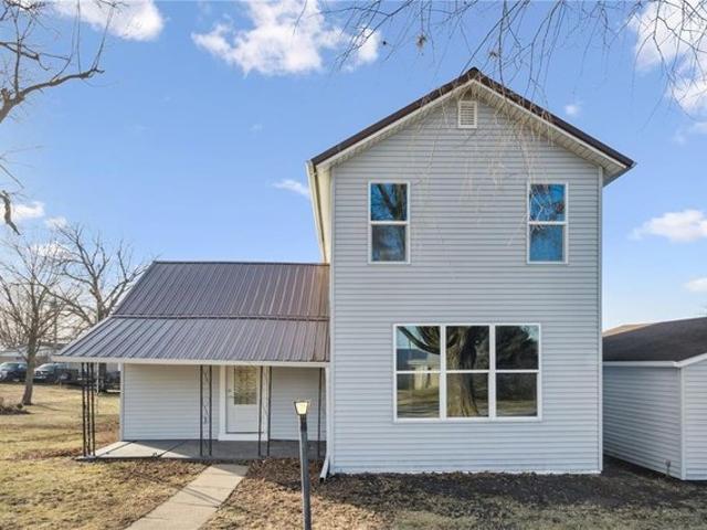 809 Jefferson Ave, Lowden, IA 52255