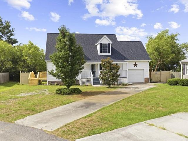 809 Larue Ct, Myrtle Beach, SC 29579
