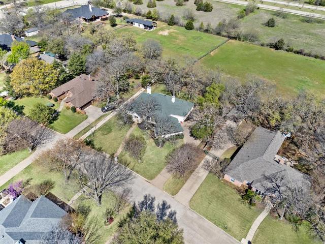 809 Majestic Oaks Ct, Mansfield, TX 76063 | Compass