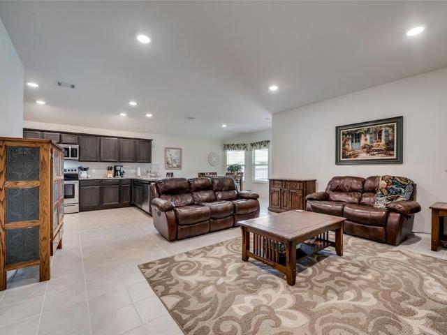 809 Meadow Wood Lane