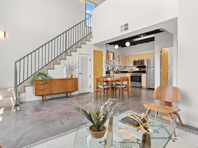 809 Meridian Ave #A, South Pasadena, CA 91030