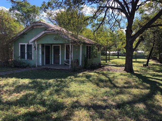 809 N Llano St, Fredericksburg, TX 78624 | MLS #96328