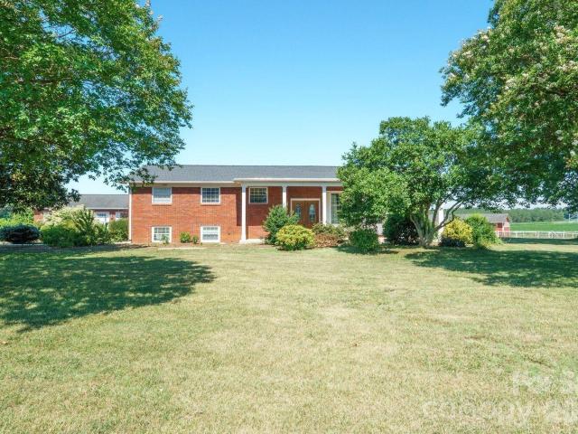 809 New Sterling Road