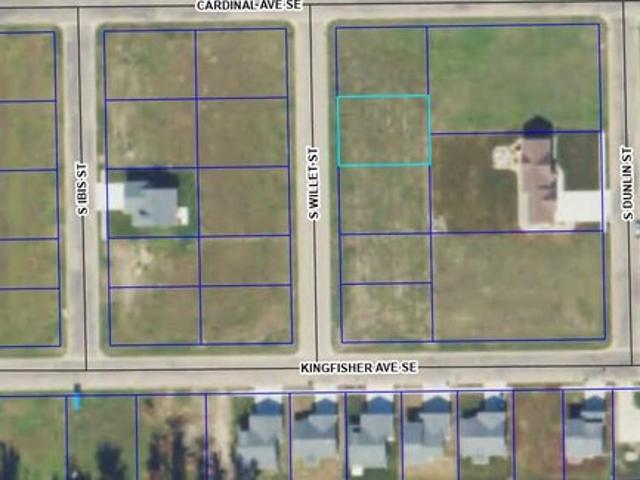 809 S Willet St, Aberdeen, SD 57401
