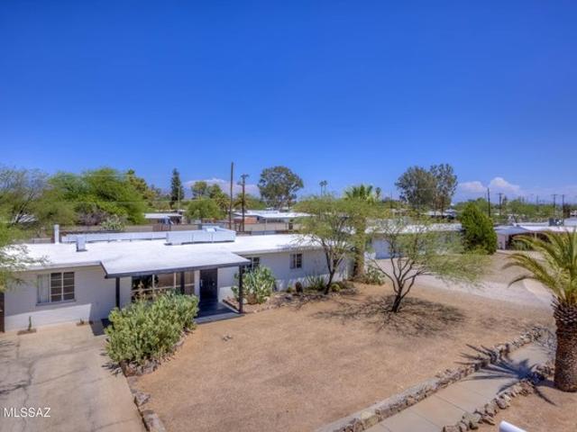 809 S Loyola Ave, Tucson, AZ 85710