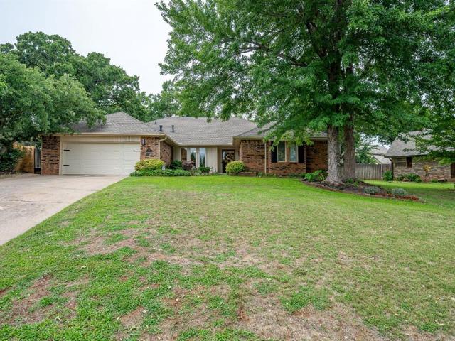 809 Sandhurst Drive