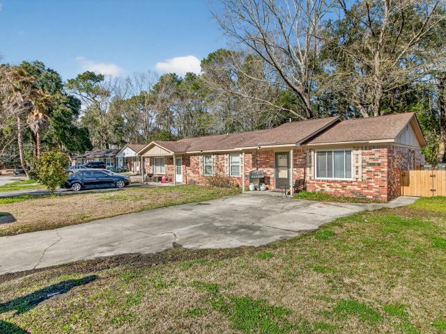 809 Sandpiper Drive