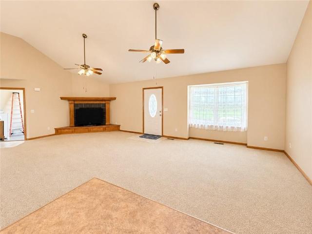 809 SW Graystone Drive