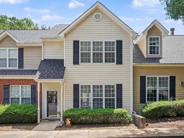 809 Rothshire Ct, Raleigh, NC 27615