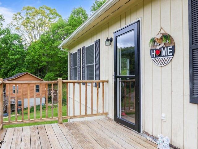 809 Ragan Road