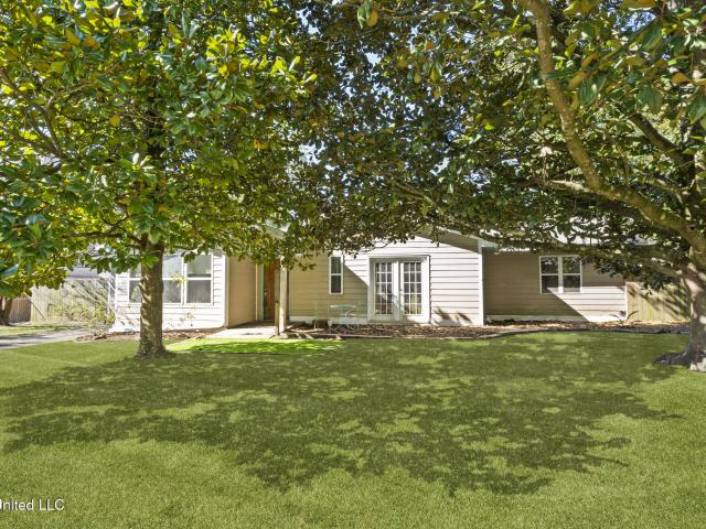 809 Ruth Avenue
