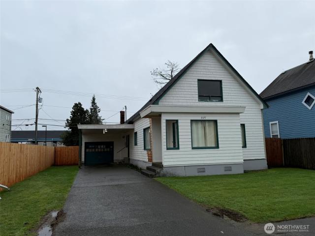 809 W Market Street