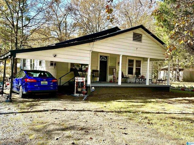 809 Woodbine Ln, Gadsden, AL 35901