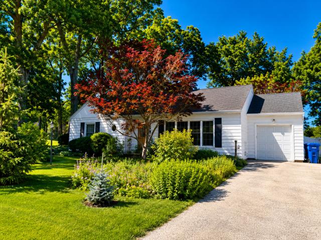 809 Woodlawn Drive