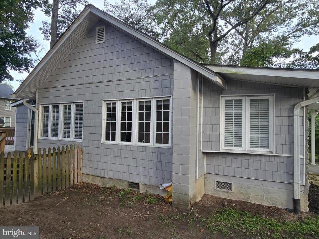 809 Whitewood Trail