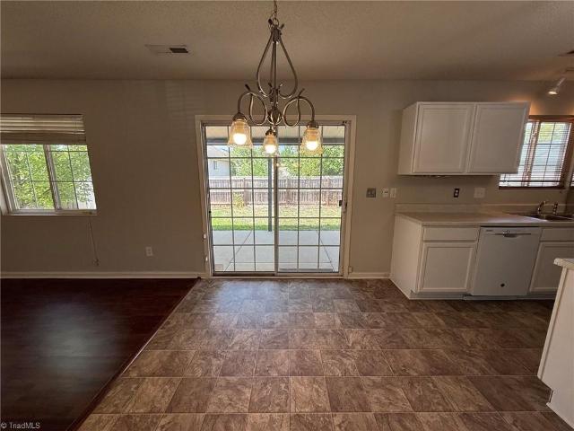 809 Topsail Drive