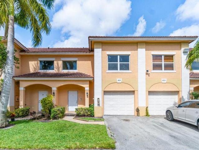 809 Talia Cir, Palm Springs, FL 33461