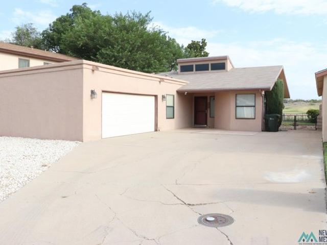 809 Tanoan Ct, Carlsbad, NM 88220