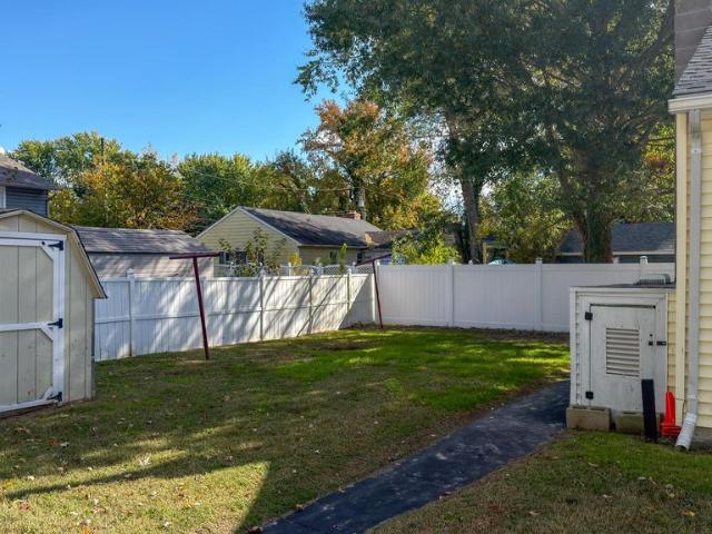 809 Truman Street