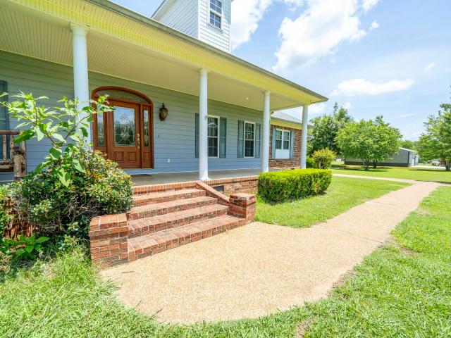 809 twelve oaks dr