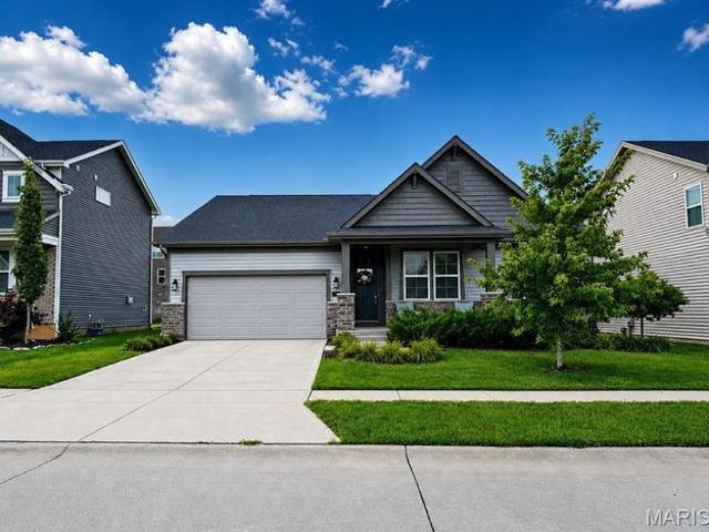 809 Upland Loop, O'Fallon, MO 63368