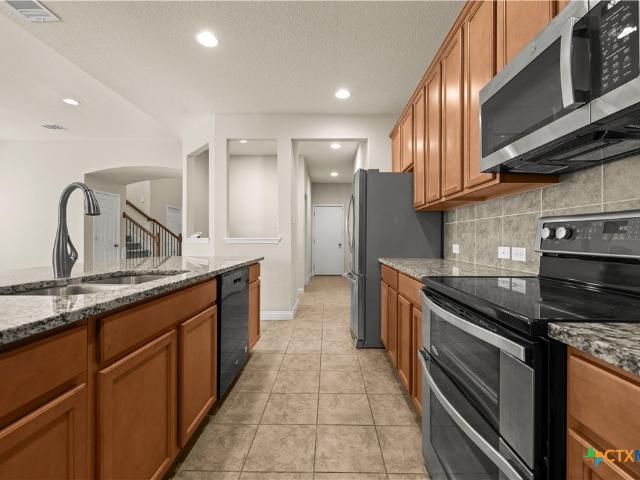 809 Vintage Way