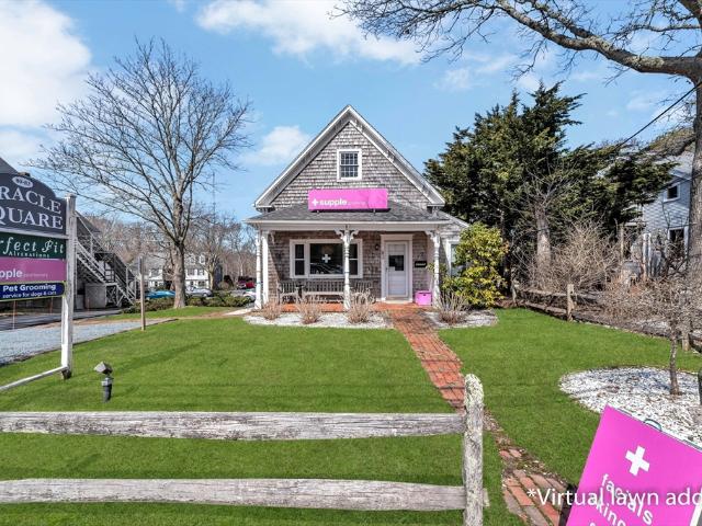 80 82 Cranberry Highway